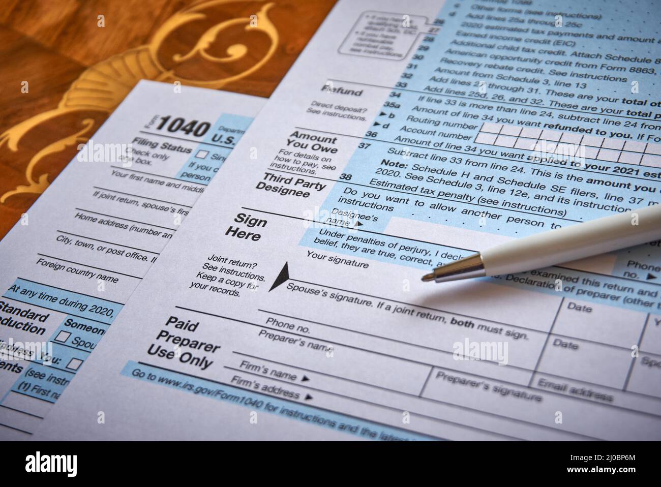 US 1040 Tax Form Stock Photo - Alamy