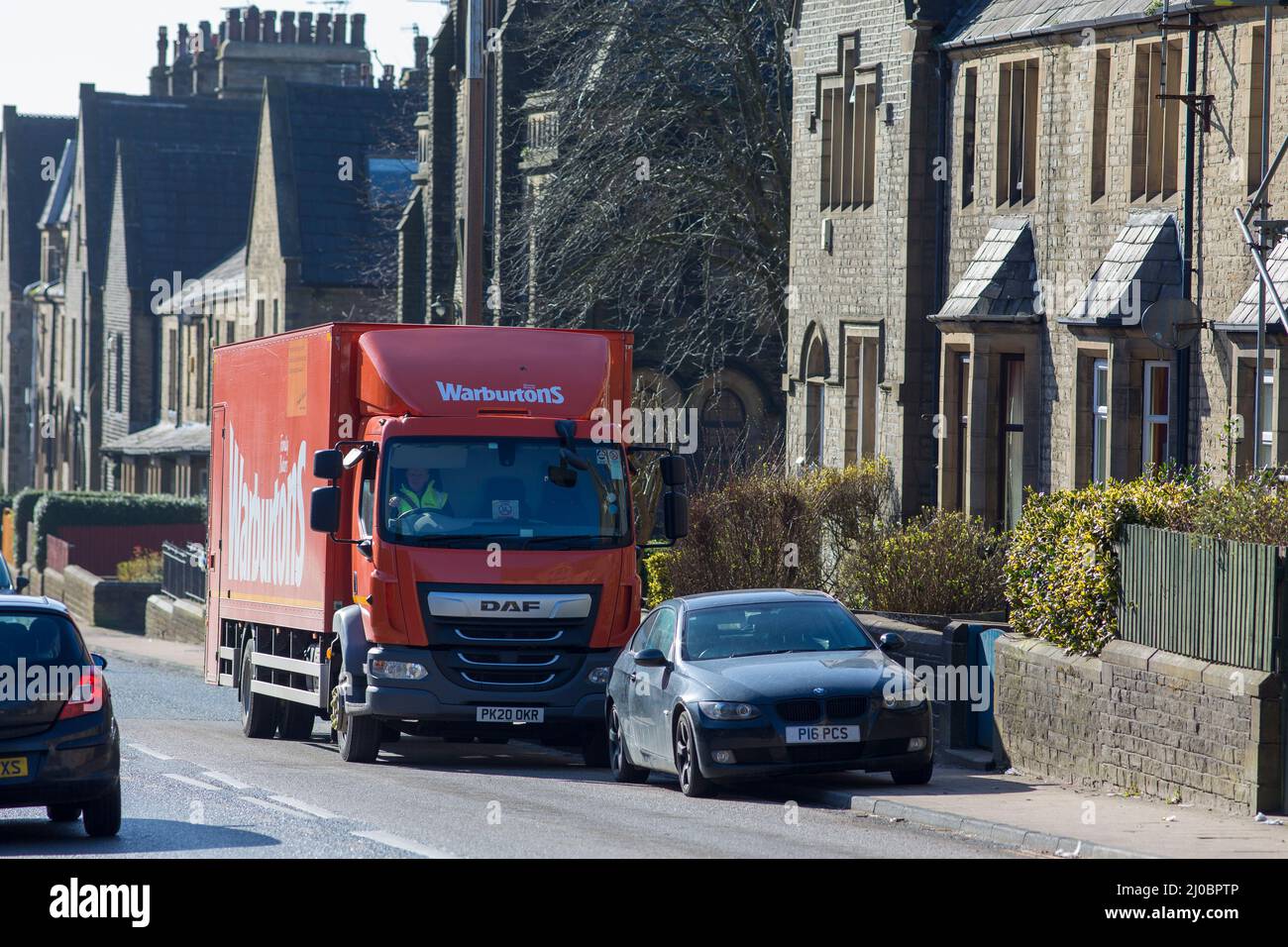 Warburtons delivery lorry hi-res stock photography and images - Alamy