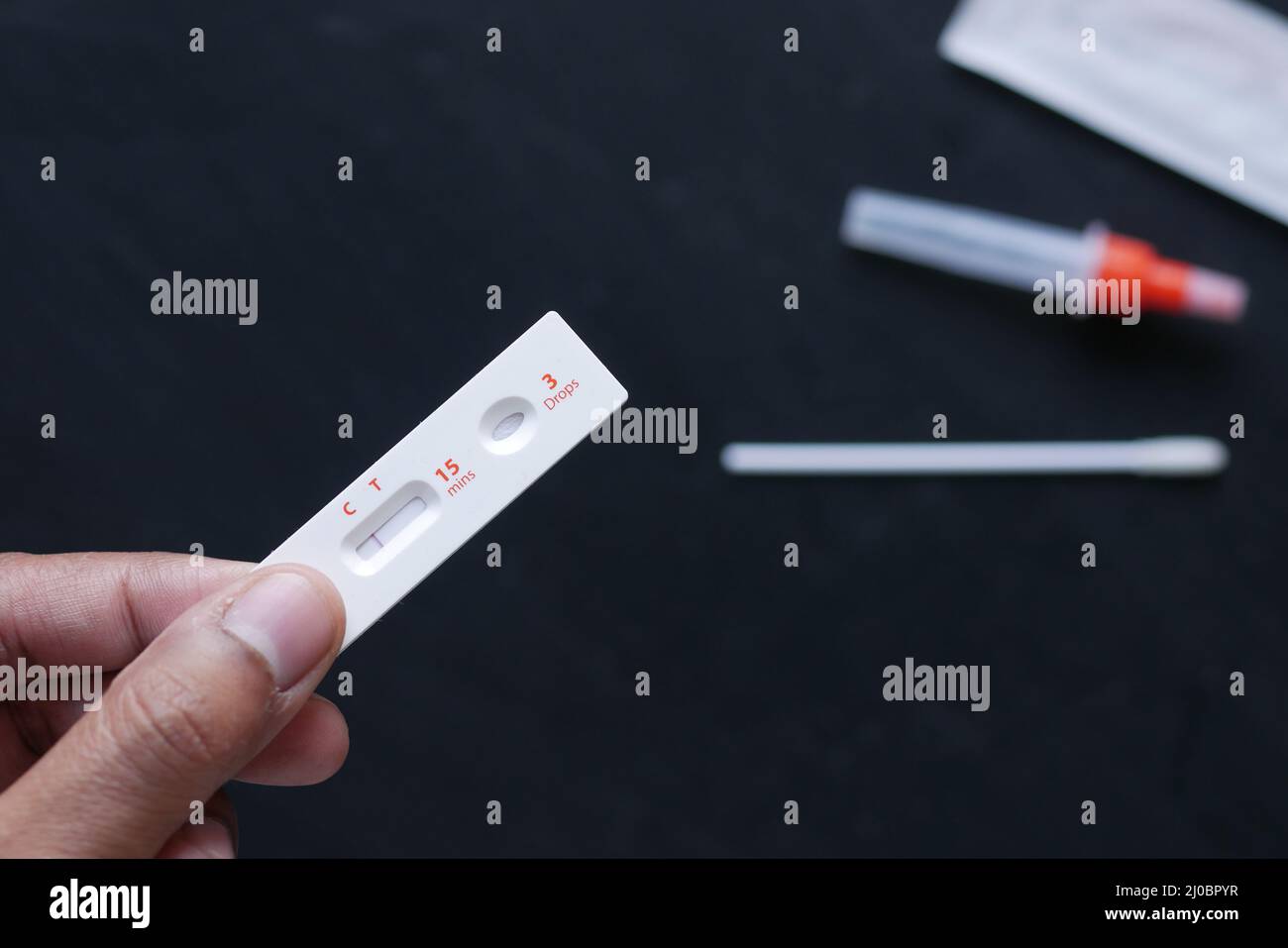 Negative covid19 test hi-res stock photography and images - Alamy