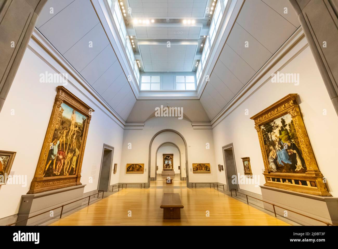 National gallery interior hi-res stock photography and images - Alamy