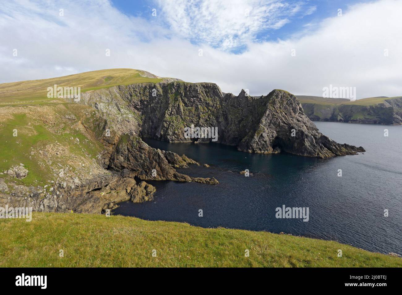 Cliff face, Mainland, Shetland Islands, Scotland Stock Photo - Alamy