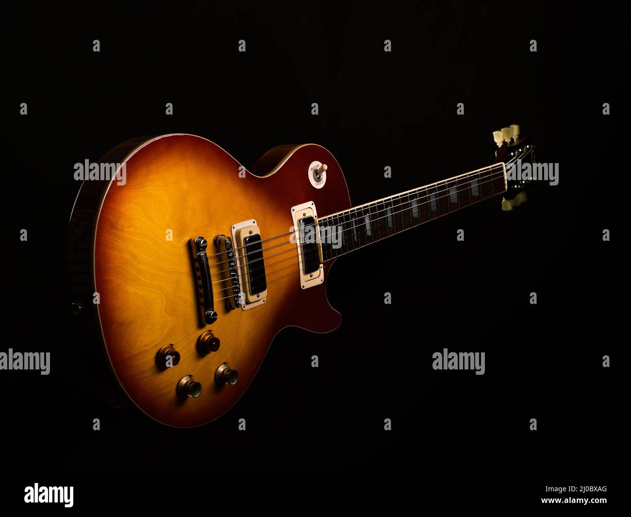 Csl guitar hi-res stock photography and images - Alamy
