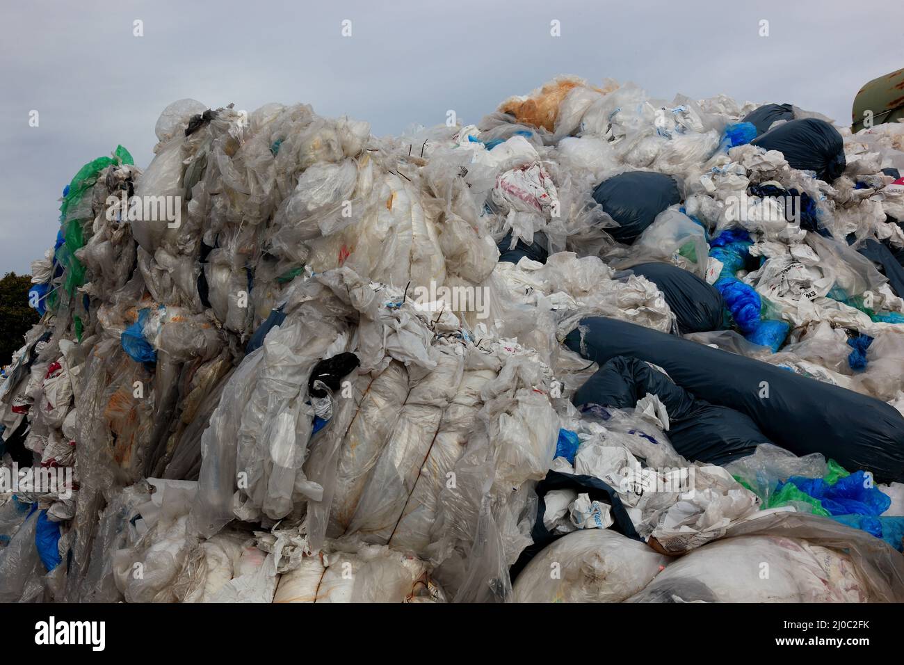 Plastikfolien für das Recycling / Plastic foils for recycling Stock ...