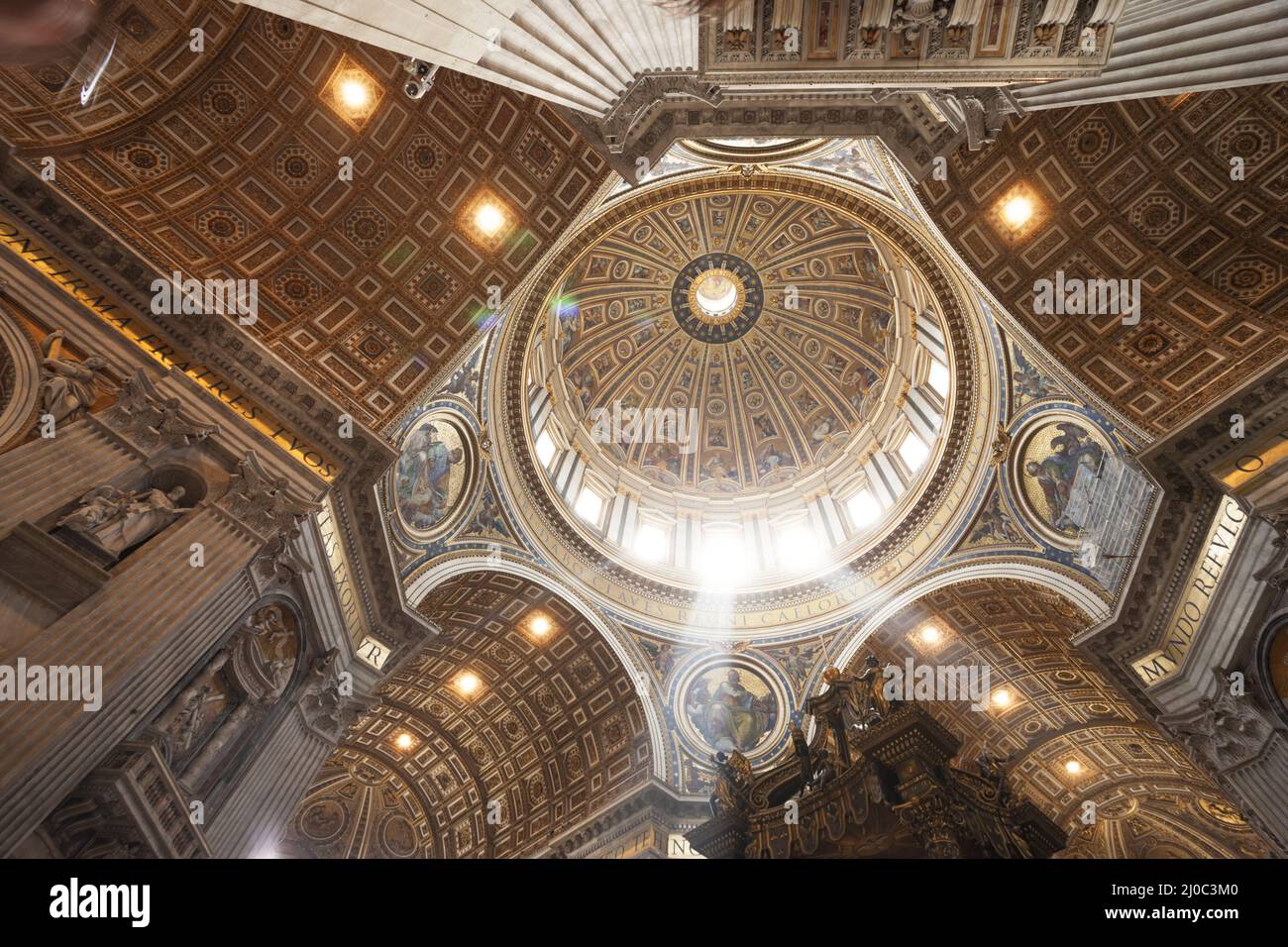 Interior of St. Peter's Basilica Stock Photo - Alamy