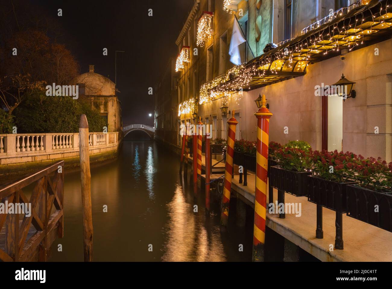 Venice city street hi-res stock photography and images - Alamy