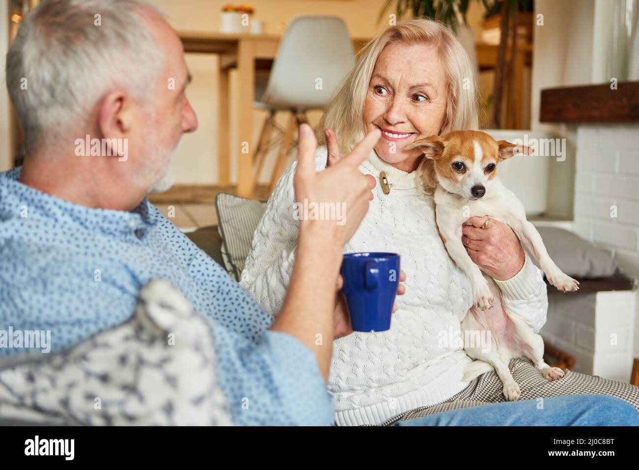 Conversation with dog hi-res stock photography and images - Alamy