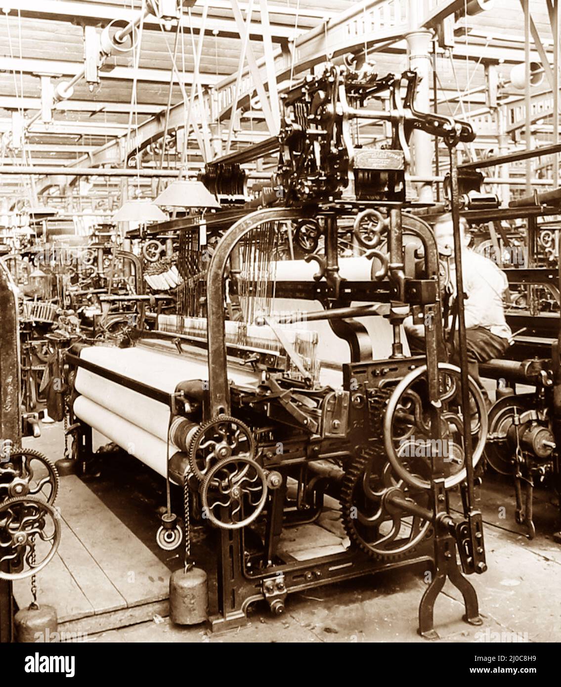 Box loom in a woollen mill in Bradford, Yorkshire, late Victorian ...