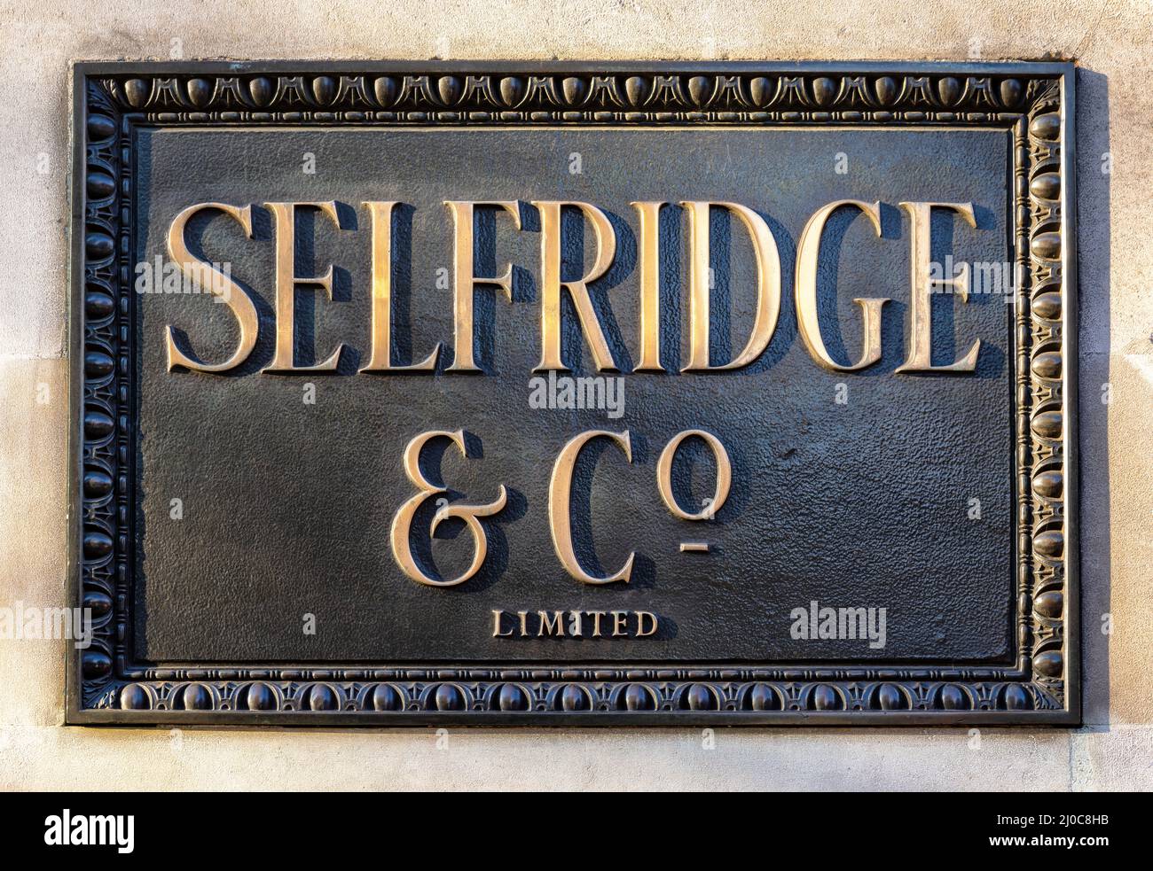 Selfridges Logo