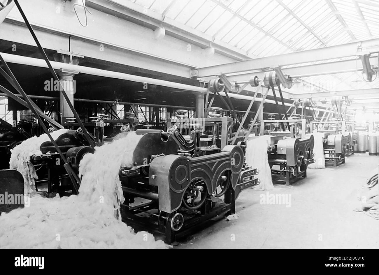 Victorian cloth manufacture Black and White Stock Photos & Images - Alamy