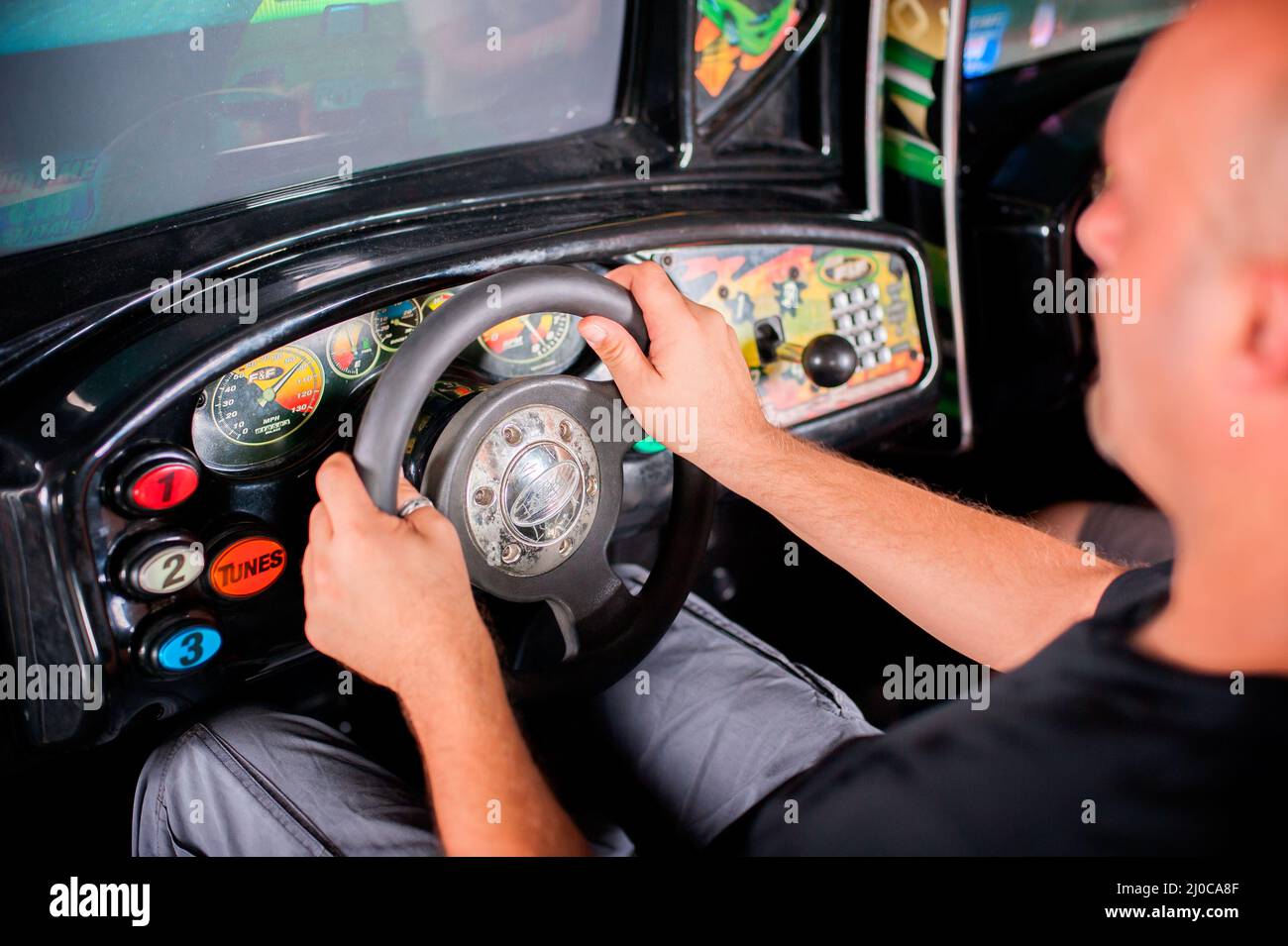 Car driving simulation hi-res stock photography and images - Alamy