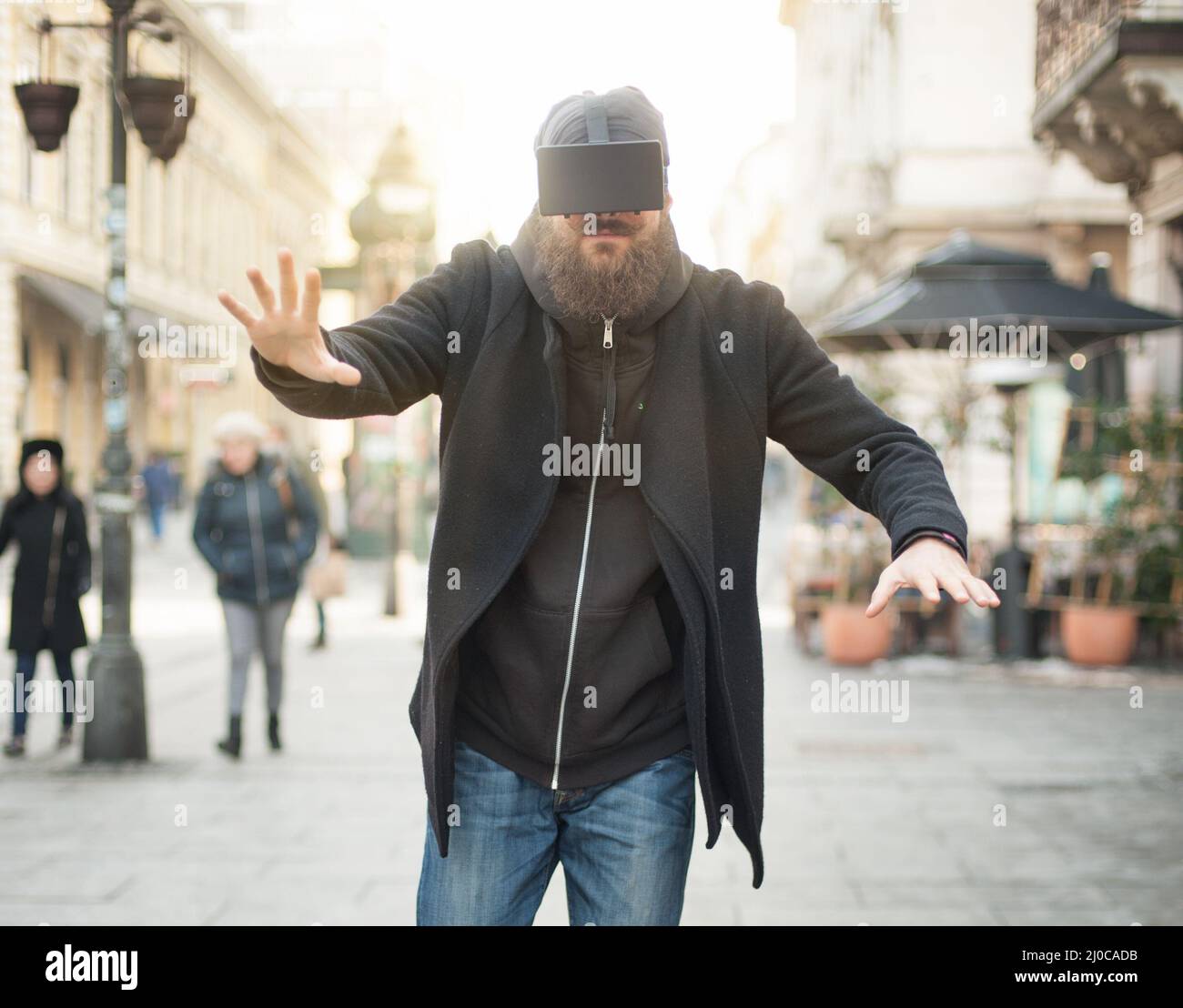 Using high tech vr glasses hi-res stock photography and images - Alamy