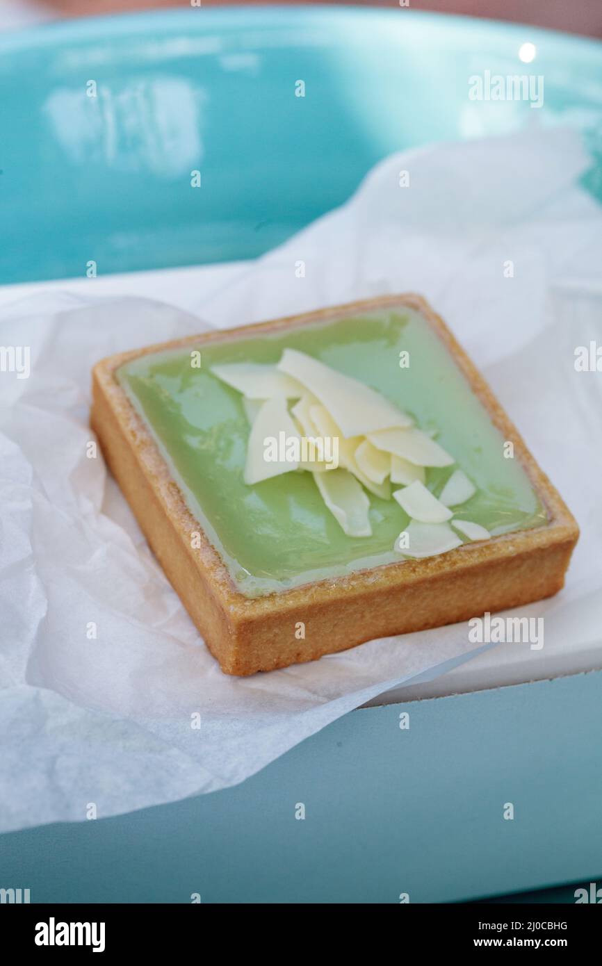 Green Keylime tart pastry with a cookie crust and white chocolate ...
