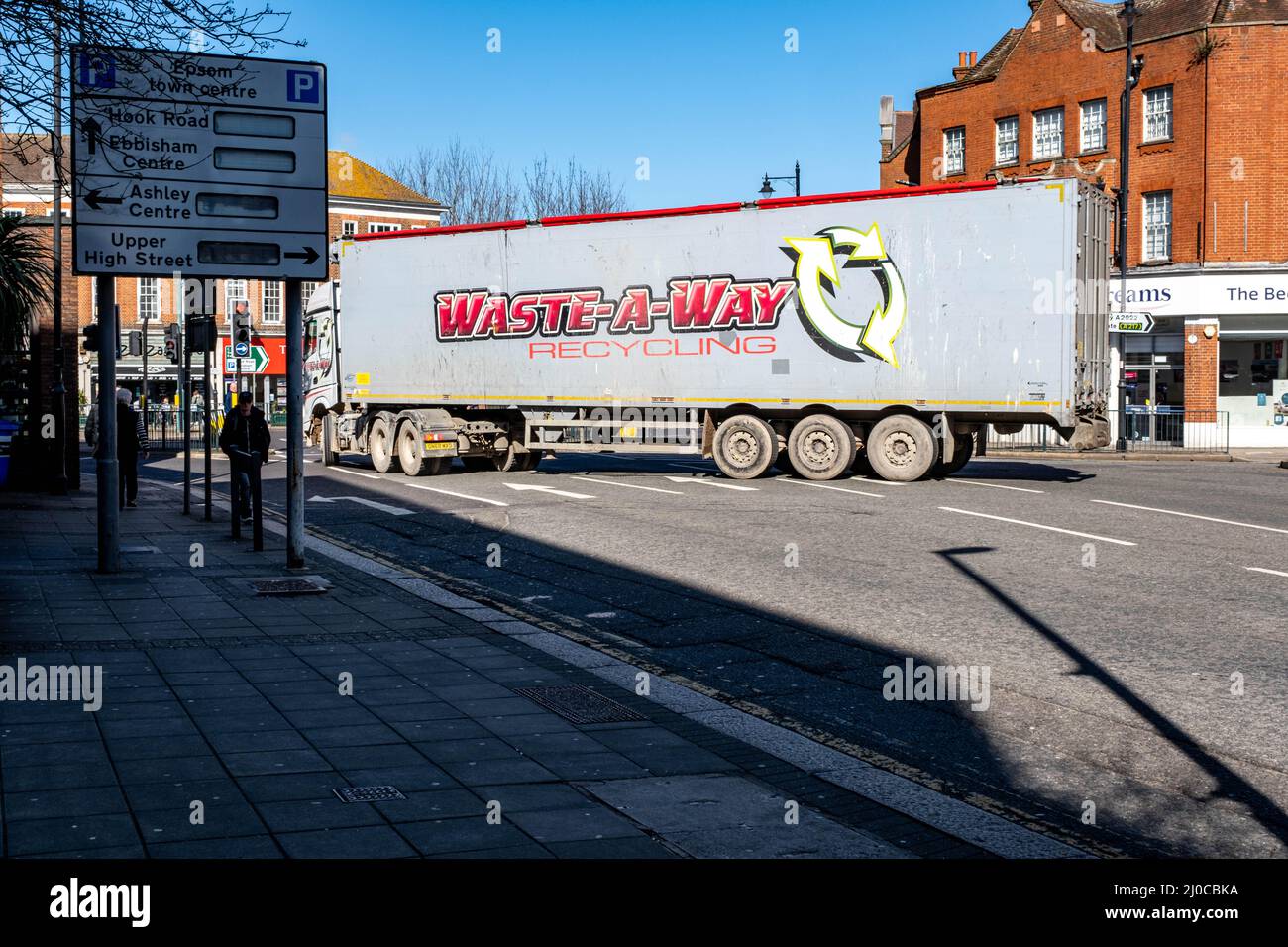 Heavy goods vehicle hi-res stock photography and images - Alamy