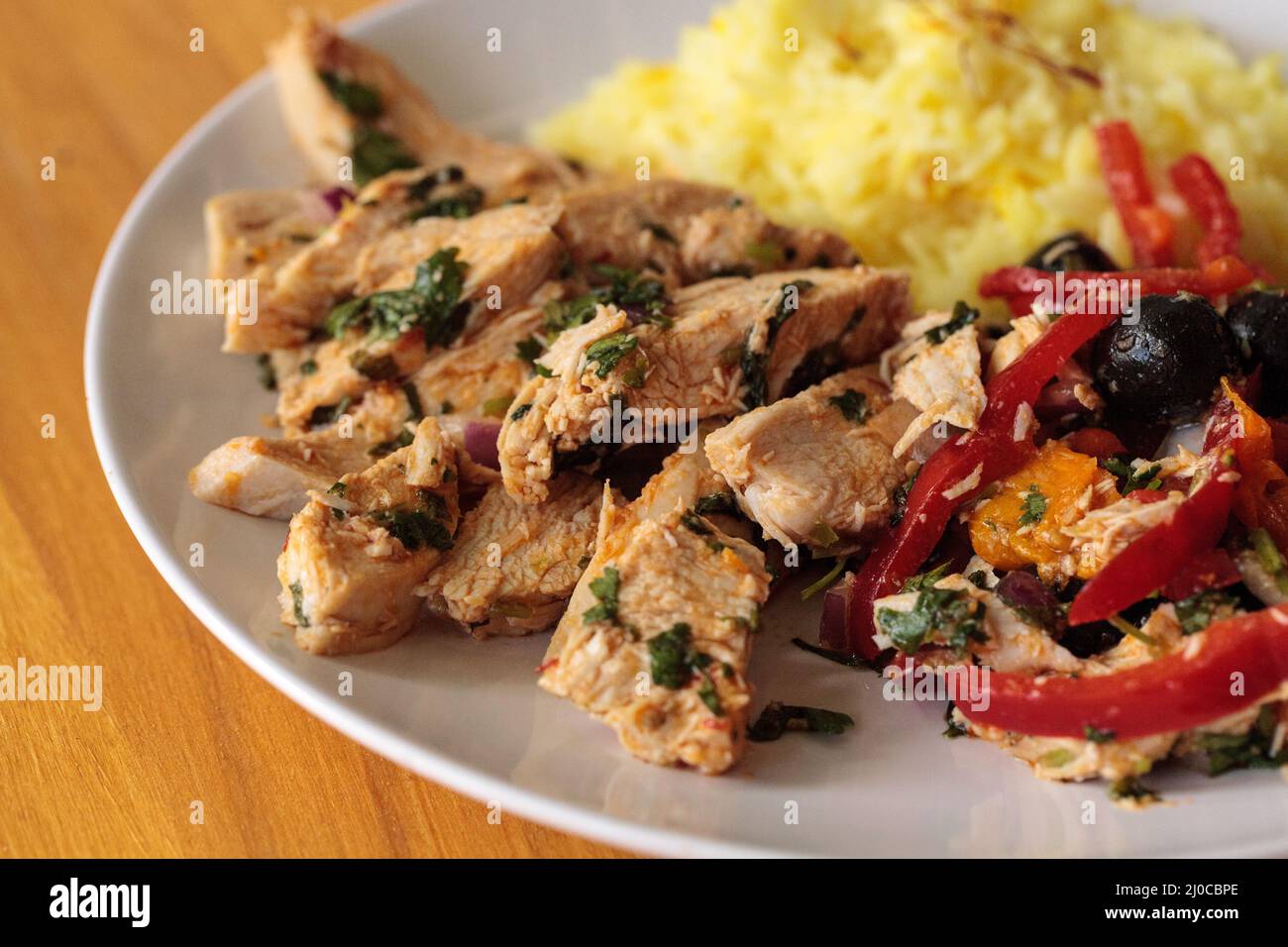 Spicy Chicken Diablo with cilantro, olives, peppers, garlic and onion ...