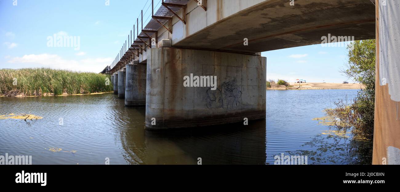 Railroad track under bridge hi-res stock photography and images - Alamy