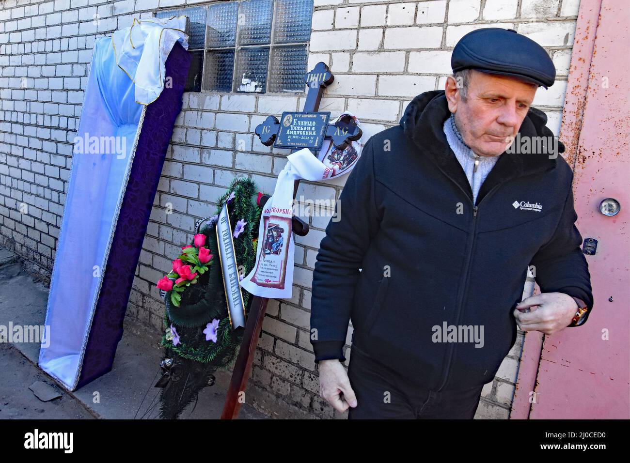 War morgue mortuarium hi-res stock photography and images - Alamy