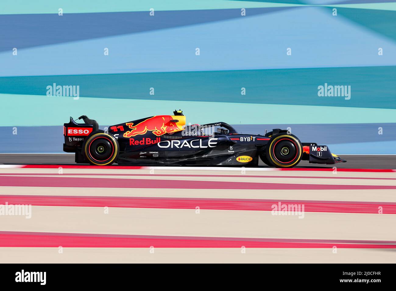 11 PEREZ Sergio (mex), Red Bull Racing RB18, action during the Formula 1 Gulf Air Bahrain Grand ...