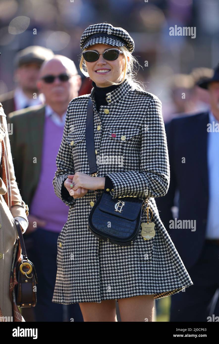Pixie lott 2022 hi-res stock photography and images - Alamy