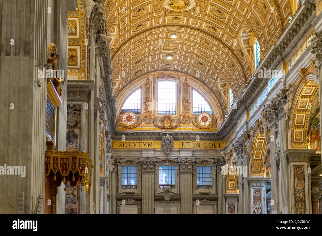 The Gilded Ceiling of St. Peter's Basilica, Vatican, Italy Stock Photo ...