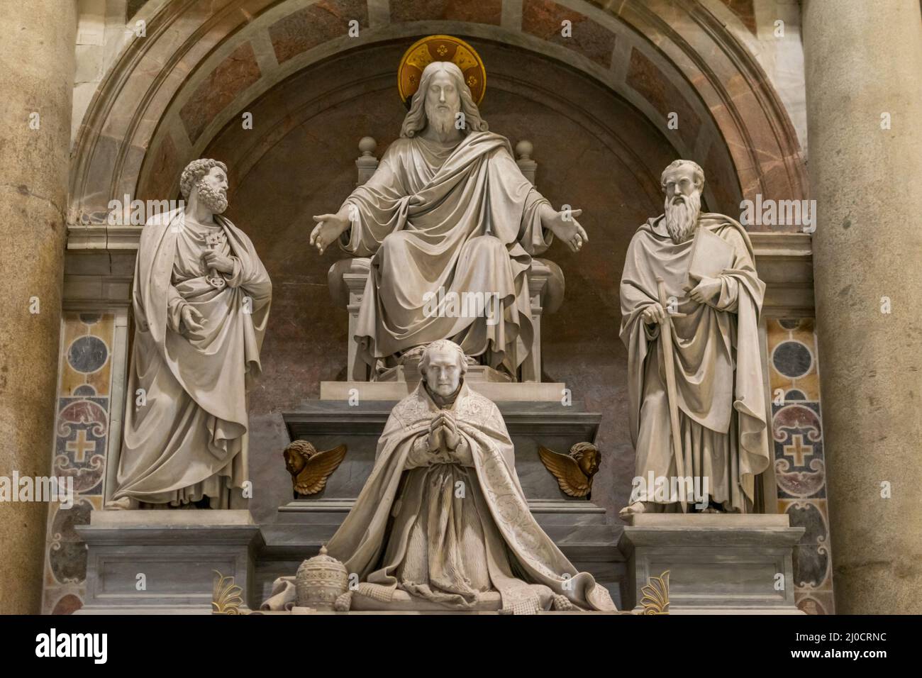 Sculptures Featuring Jesus, Saint Paul, Saint Peter and a Pope, St ...