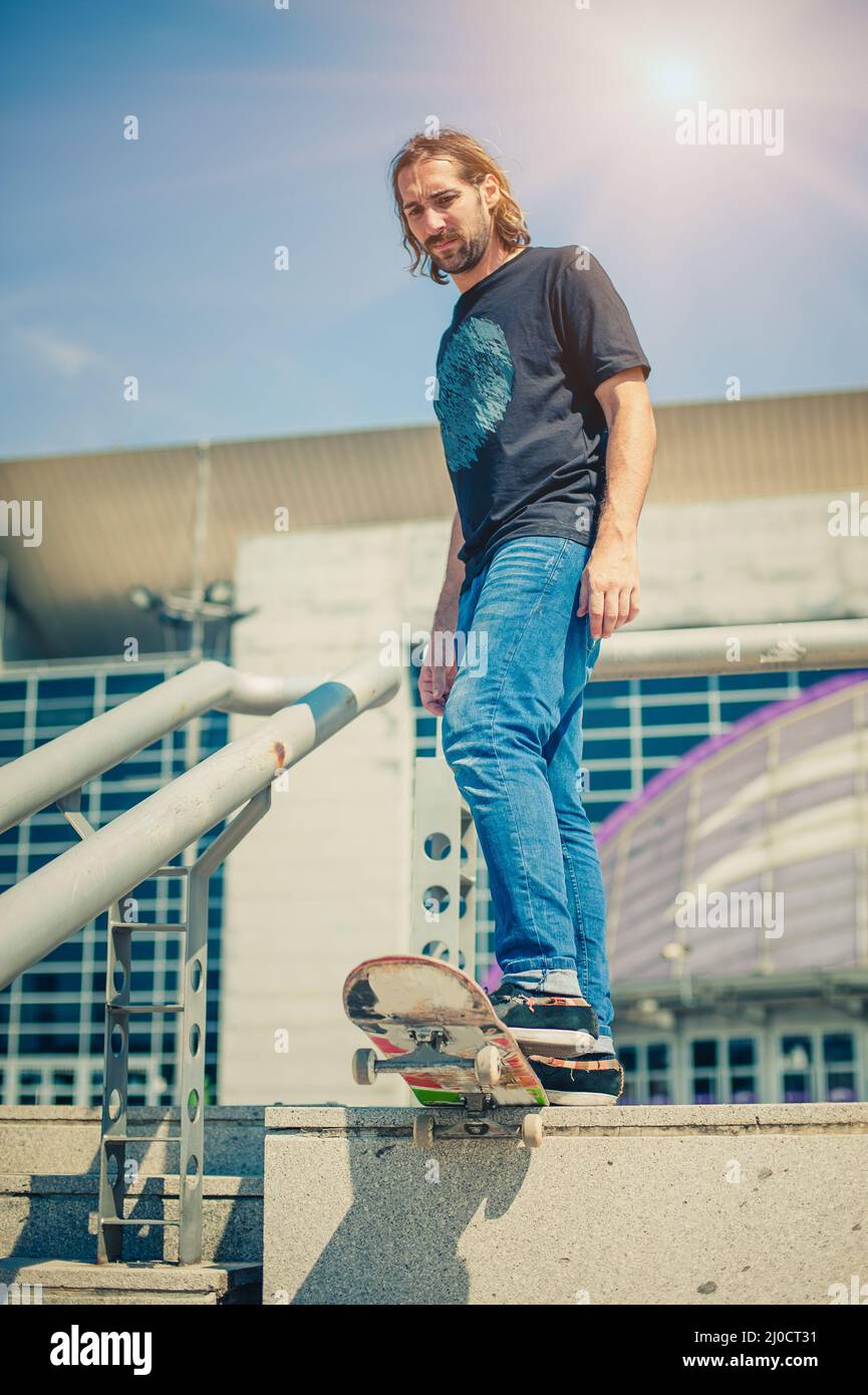 Pro skater hi-res stock photography and images - Alamy