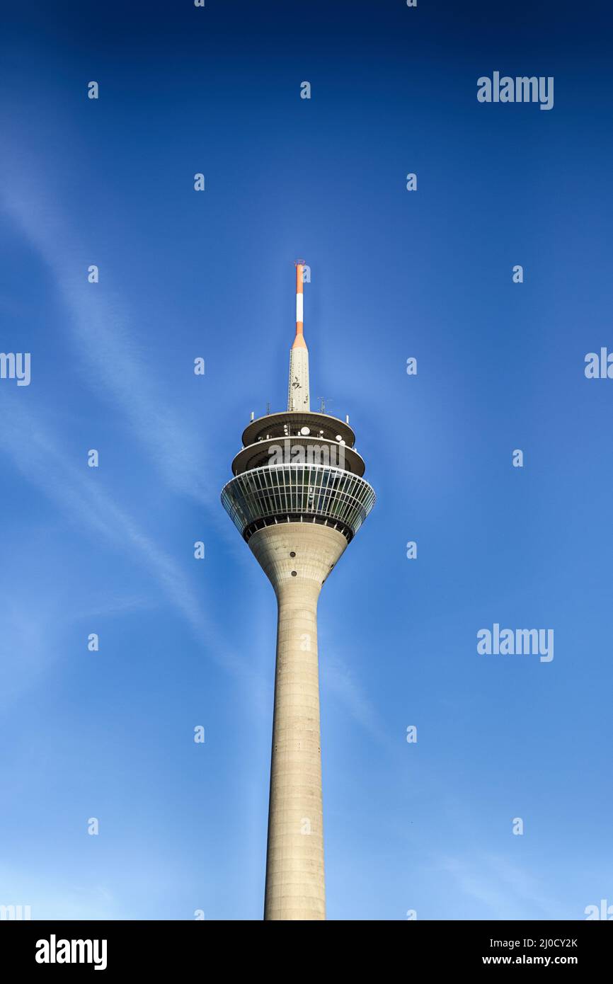 Tower bruecke hi-res stock photography and images - Alamy