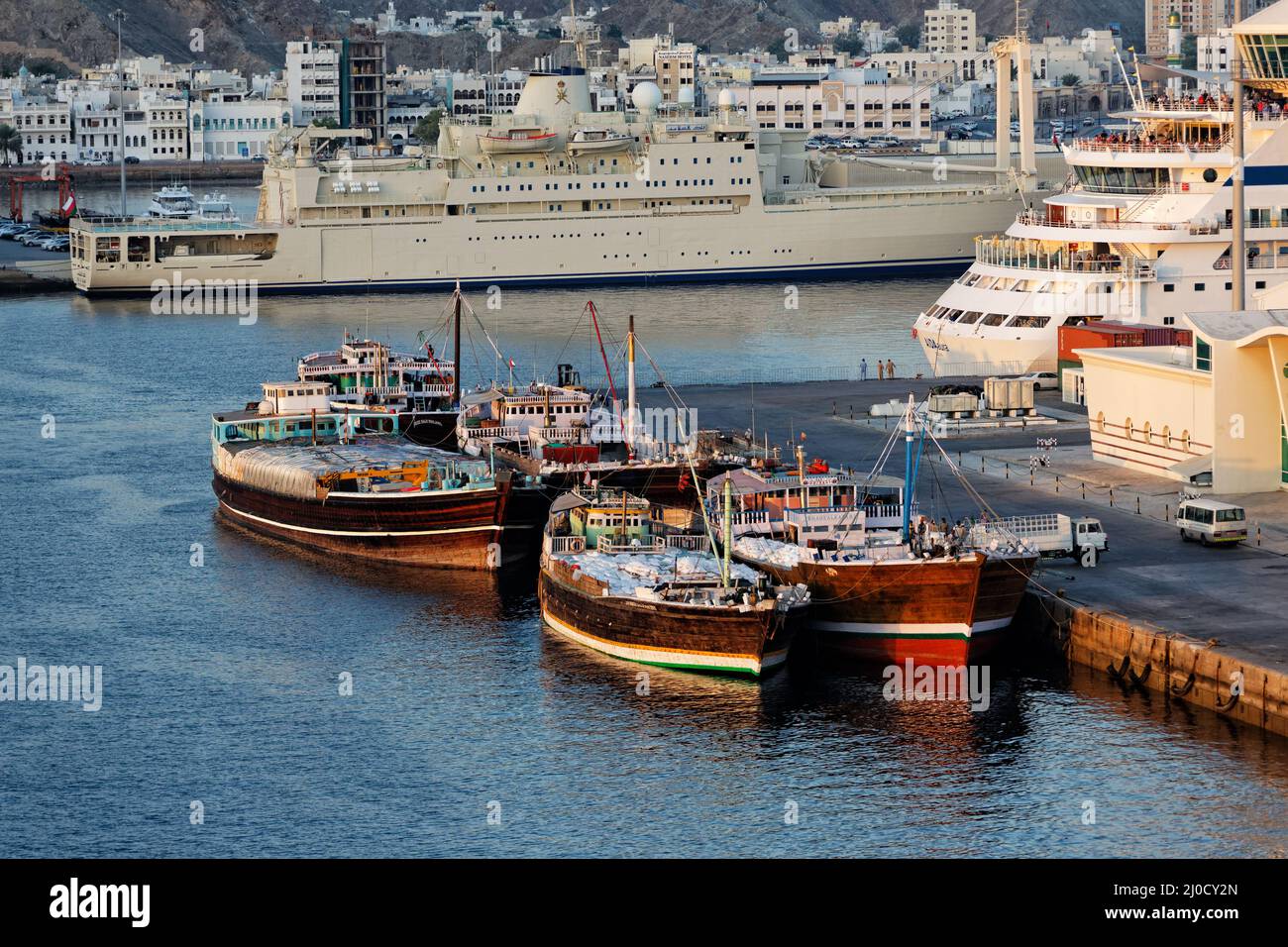 The traditional Dhow. Sultanate of Oman. Saltanat Ê¿UmÄ n Stock Photo ...