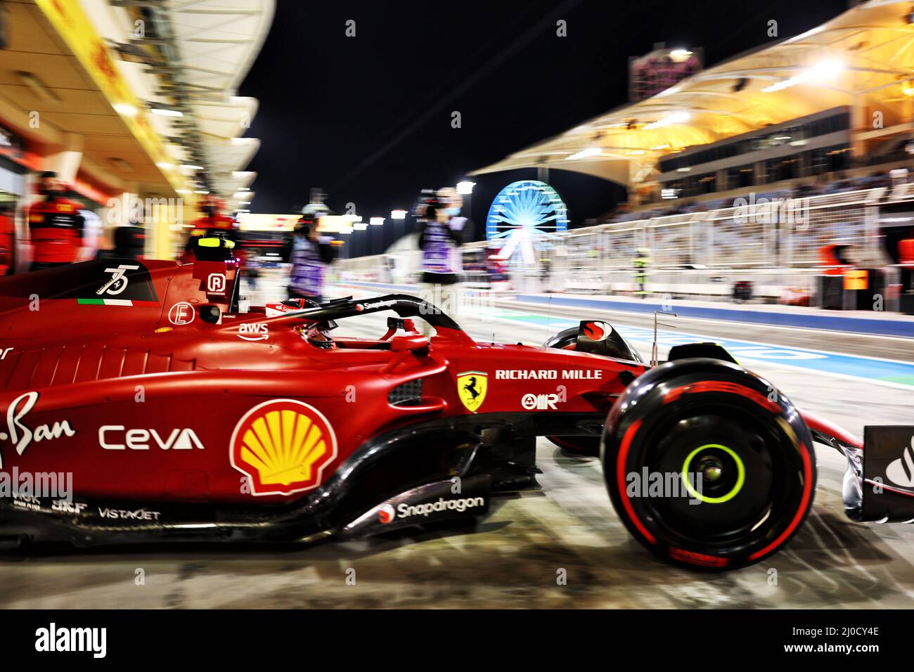 F1 bahrain 2022 ferrari hi-res stock photography and images - Alamy