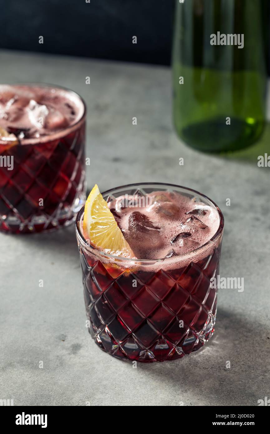 Kalimotxo drink hi-res stock photography and images - Alamy