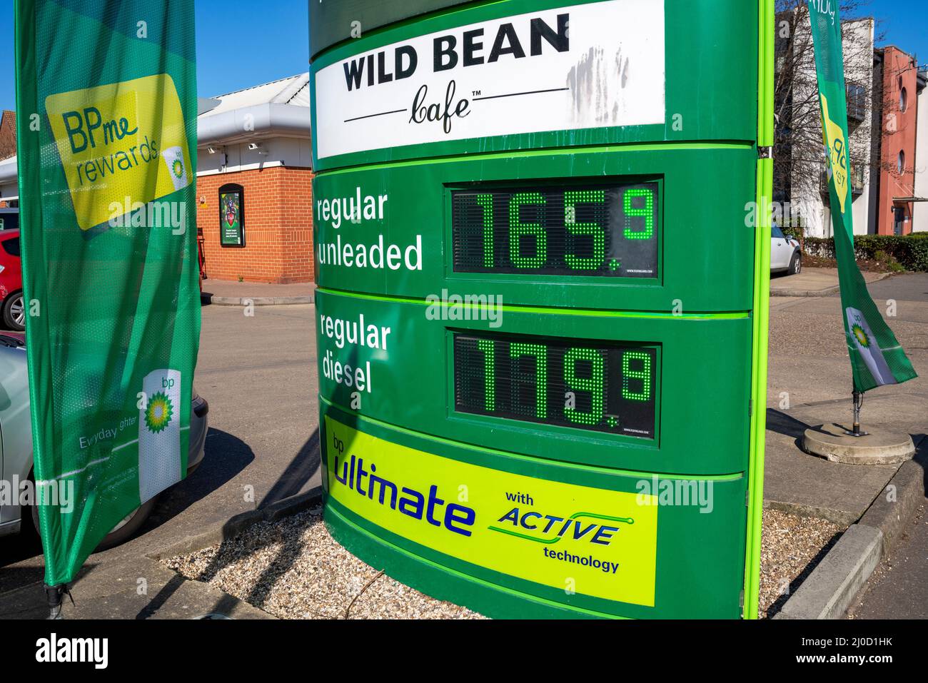 Rising fuel oil prices due to the situation in Ukraine. The fuel prices ...