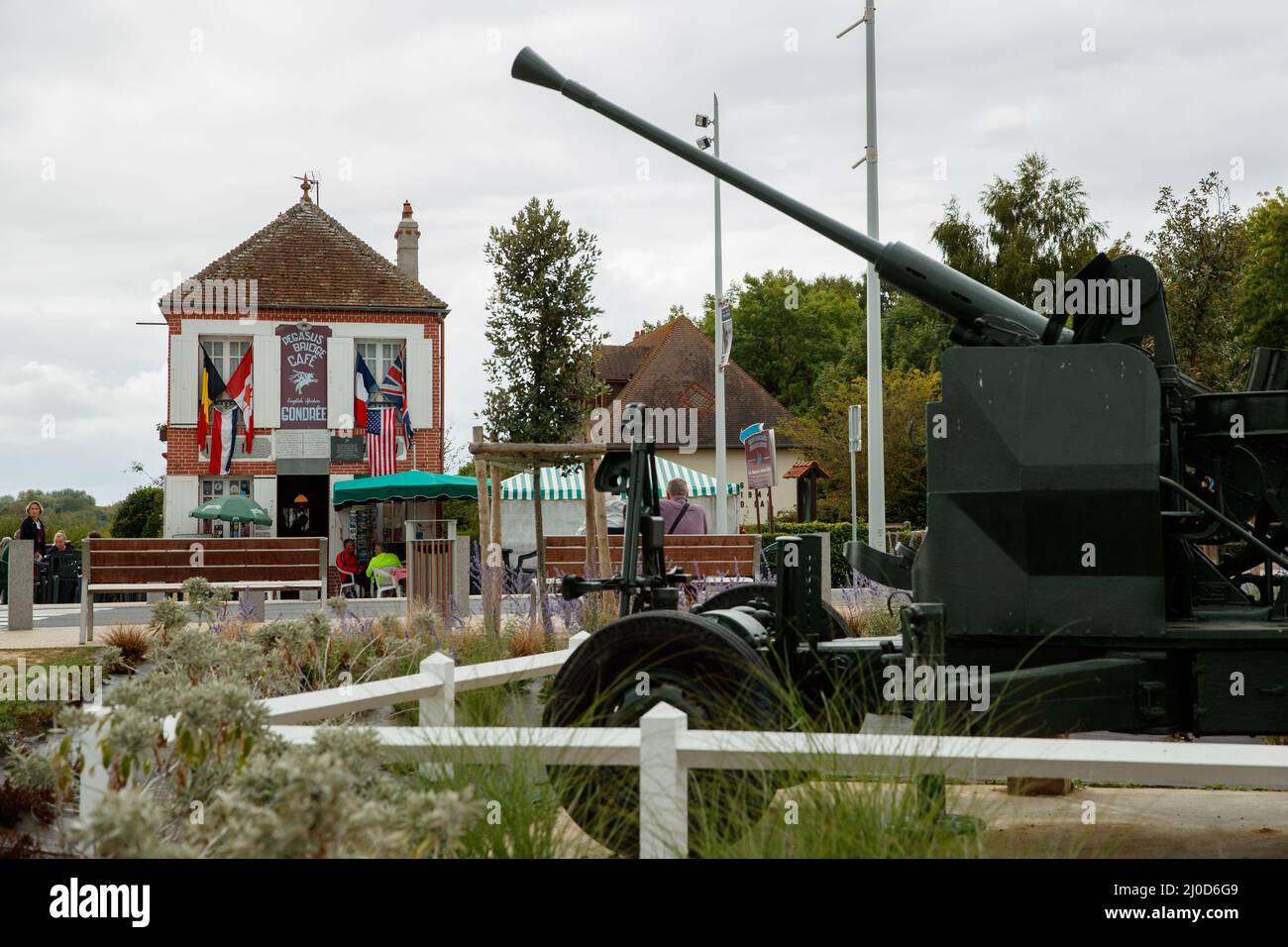 Cafe Gondree at the Pegasus Bridge Museum Stock Photo - Alamy