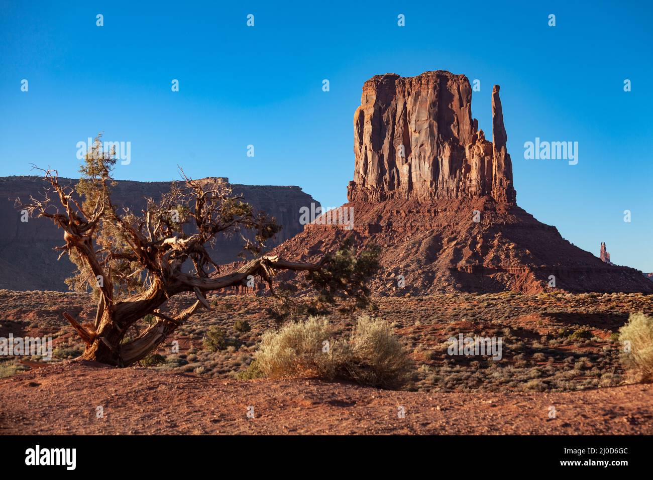 Mittens - Monument Valley Stock Photo - Alamy