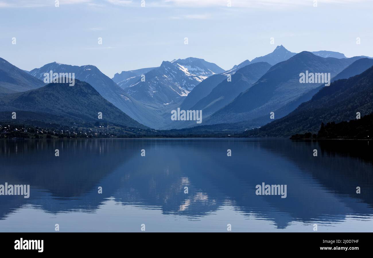 Ndalsnes hi-res stock photography and images - Alamy