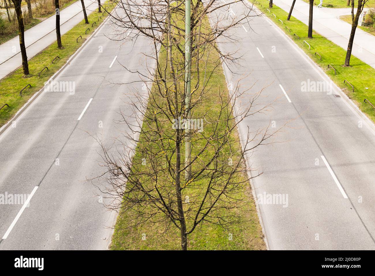A parallel roads without car traffic Stock Photo - Alamy