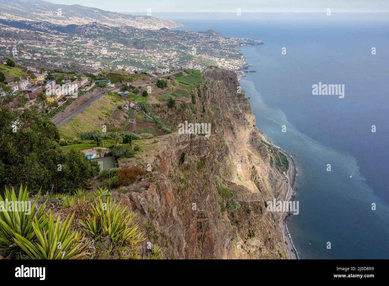 View east from the Cabo Girão viewpoint Stock Photo - Alamy