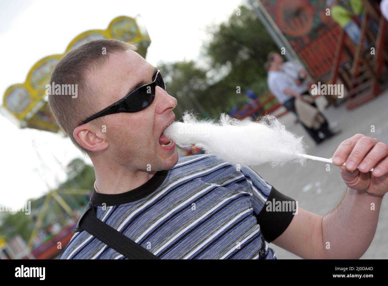 Man eats fiber hi-res stock photography and images - Alamy