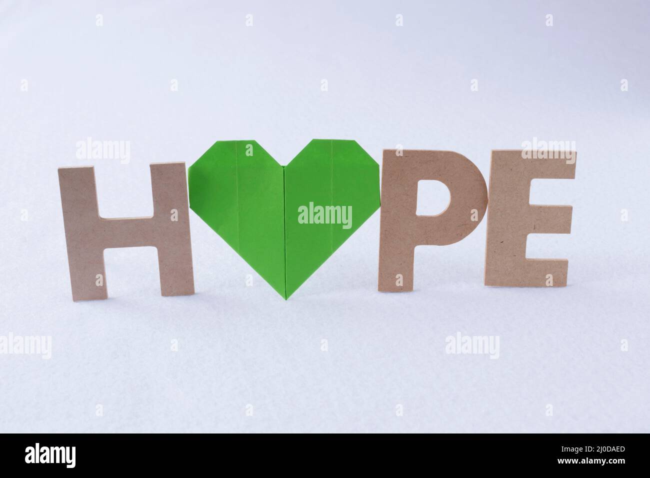 HOPE word message in 3D with heart symbol. Hope text with green heart ...