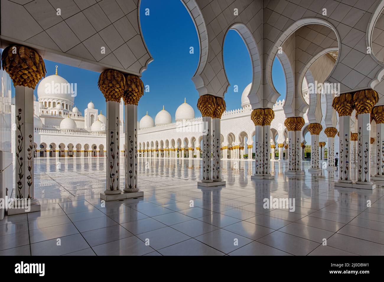 Sheikh Zayed Grand Mosque Stock Photo - Alamy