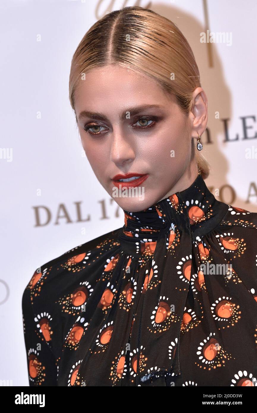 Roma, Italien. 17th Mar, 2022. Italian actress Miriam Leone attends the ...