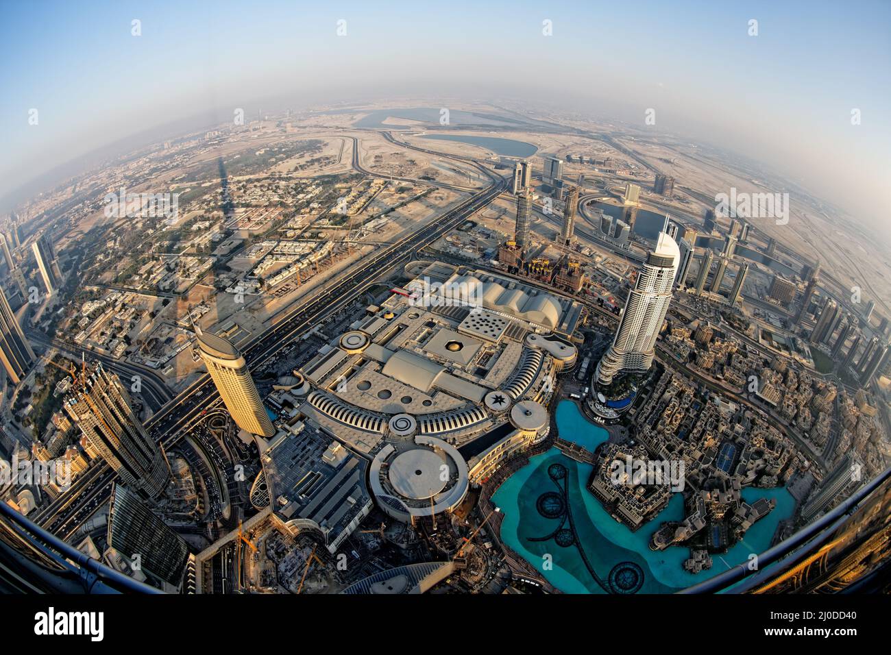 Dubai arabia hi-res stock photography and images - Alamy