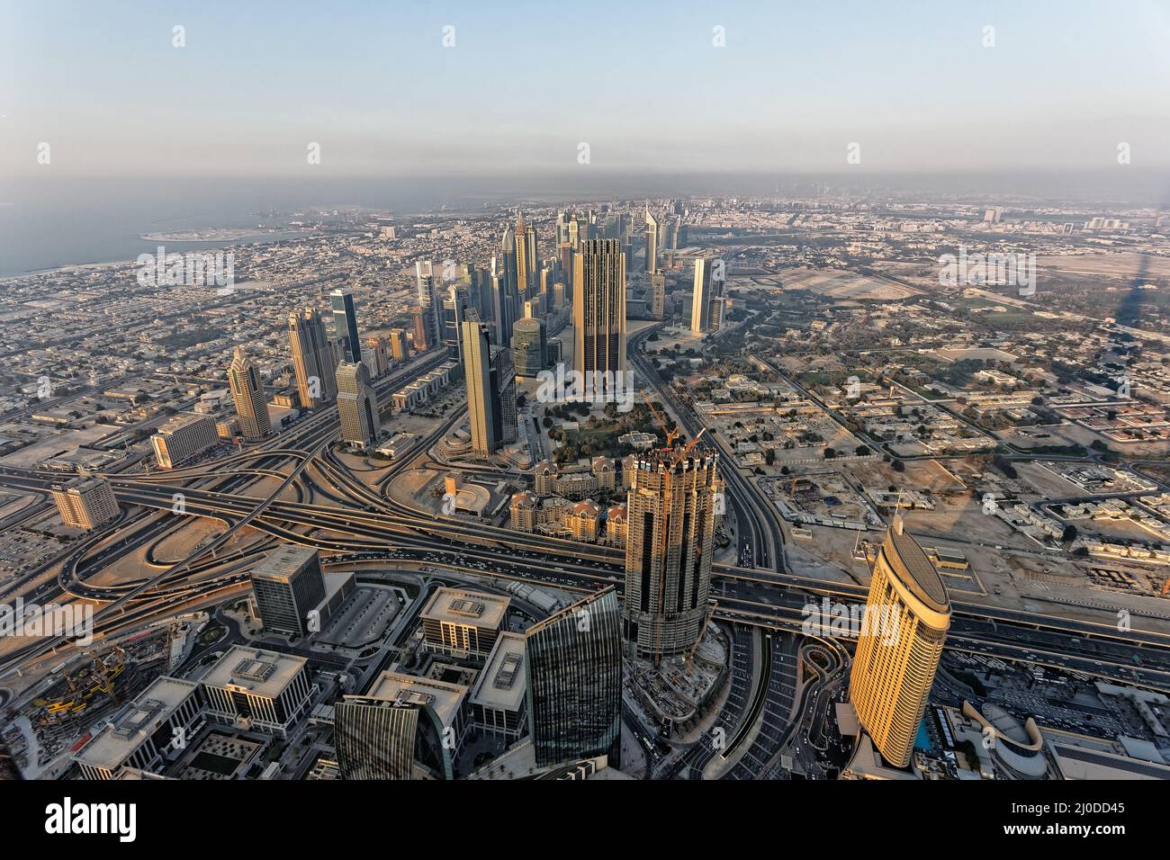 Glass structure dubai hi-res stock photography and images - Alamy
