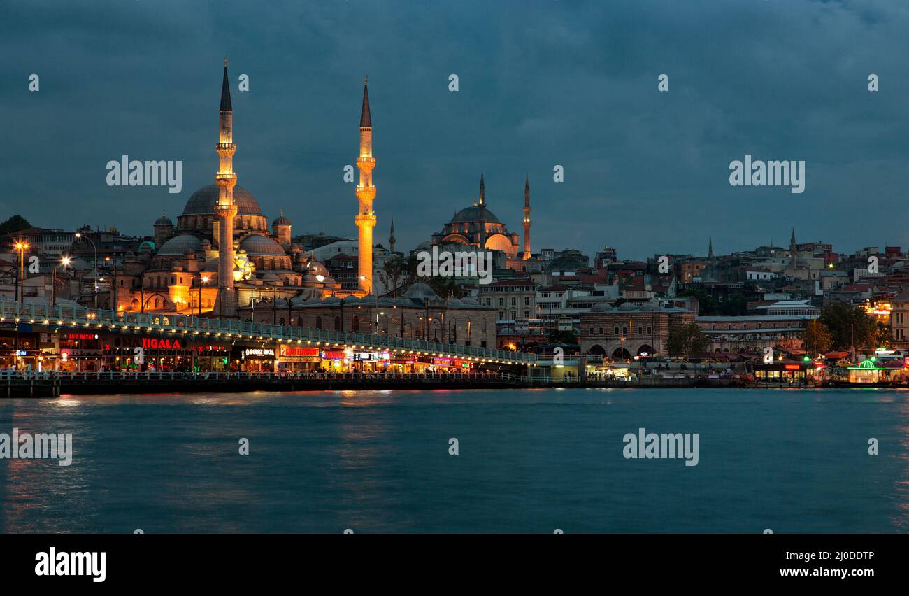 Istanbu - Galata Bridge Stock Photo - Alamy