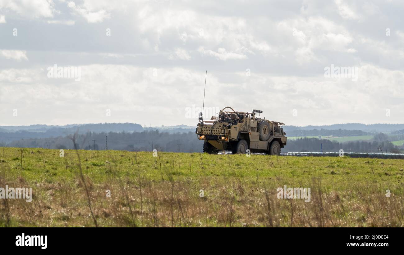 British army Supacat Jackal rapid assault, fire support and ...