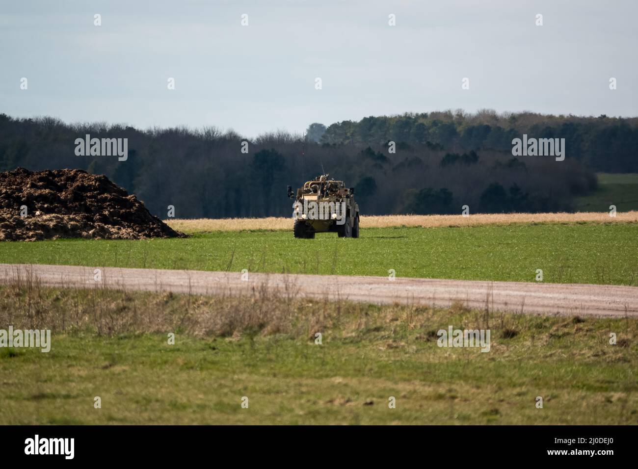 British army Supacat Jackal rapid assault, fire support and ...