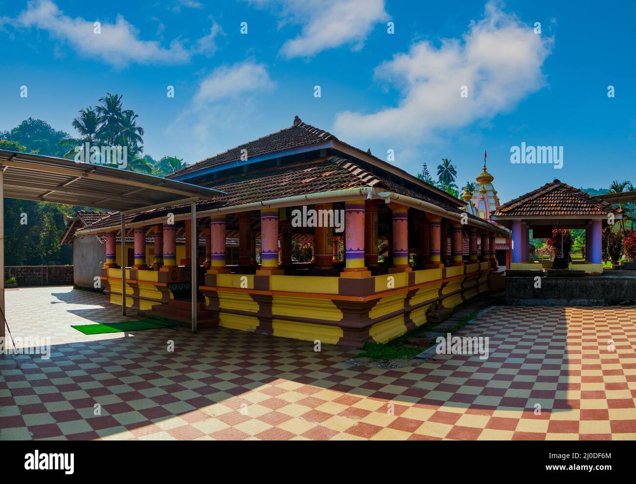 Sateri temple hi-res stock photography and images - Alamy