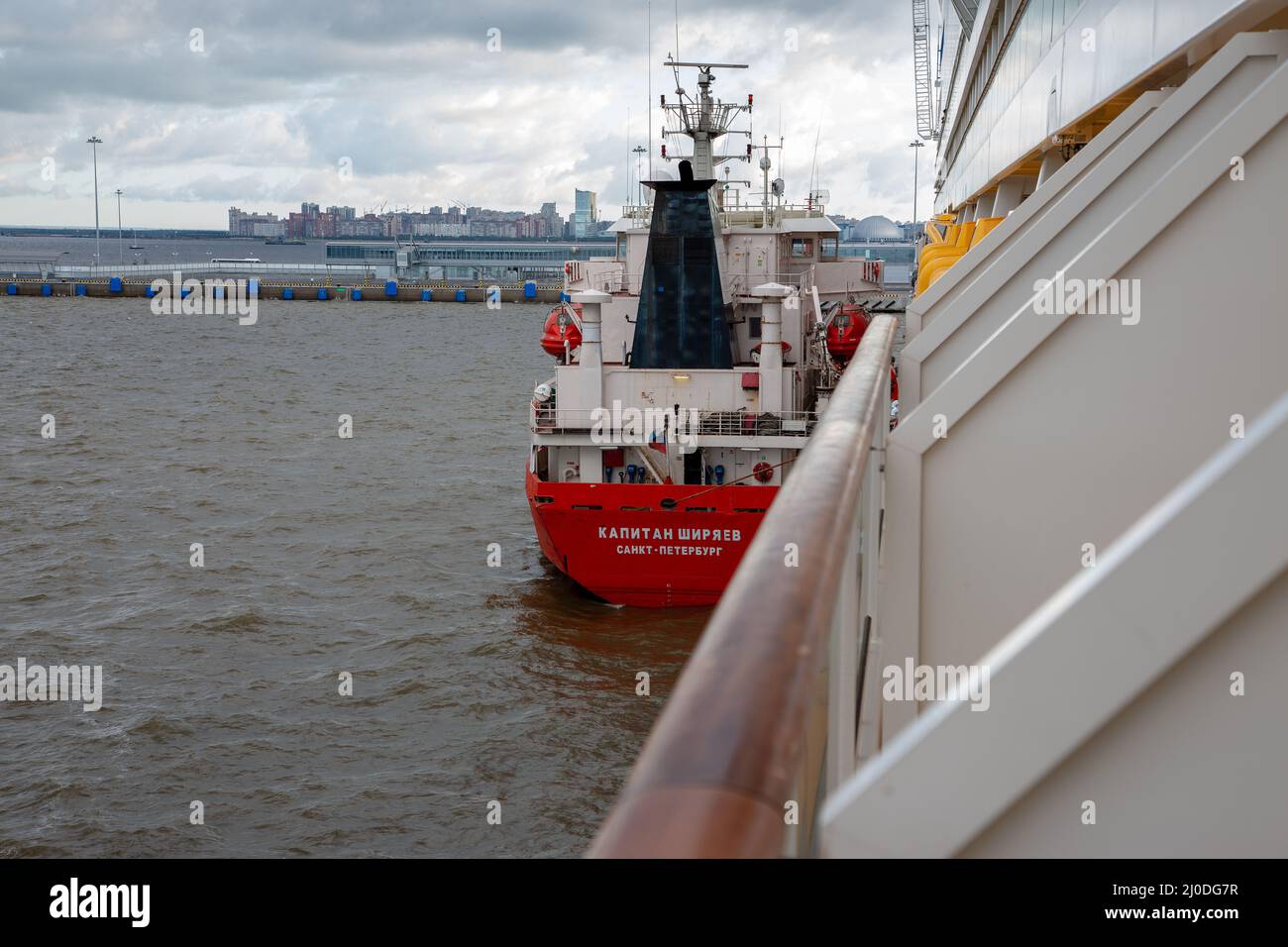 Saint petersburg passenger port hi-res stock photography and images - Alamy