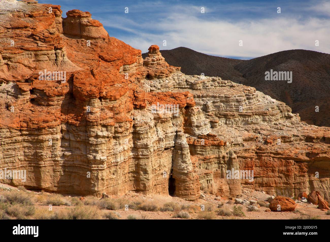Red Cliffs, Red Rock Canyon State Park, California Stock Photo - Alamy