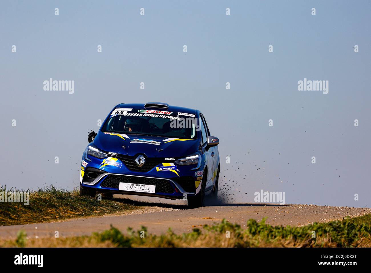 Le Touquet, France. 18th Mar, 2022. 65 MAGNOU Patrick, VILANOVA Anthony, Renault Clio, action ...