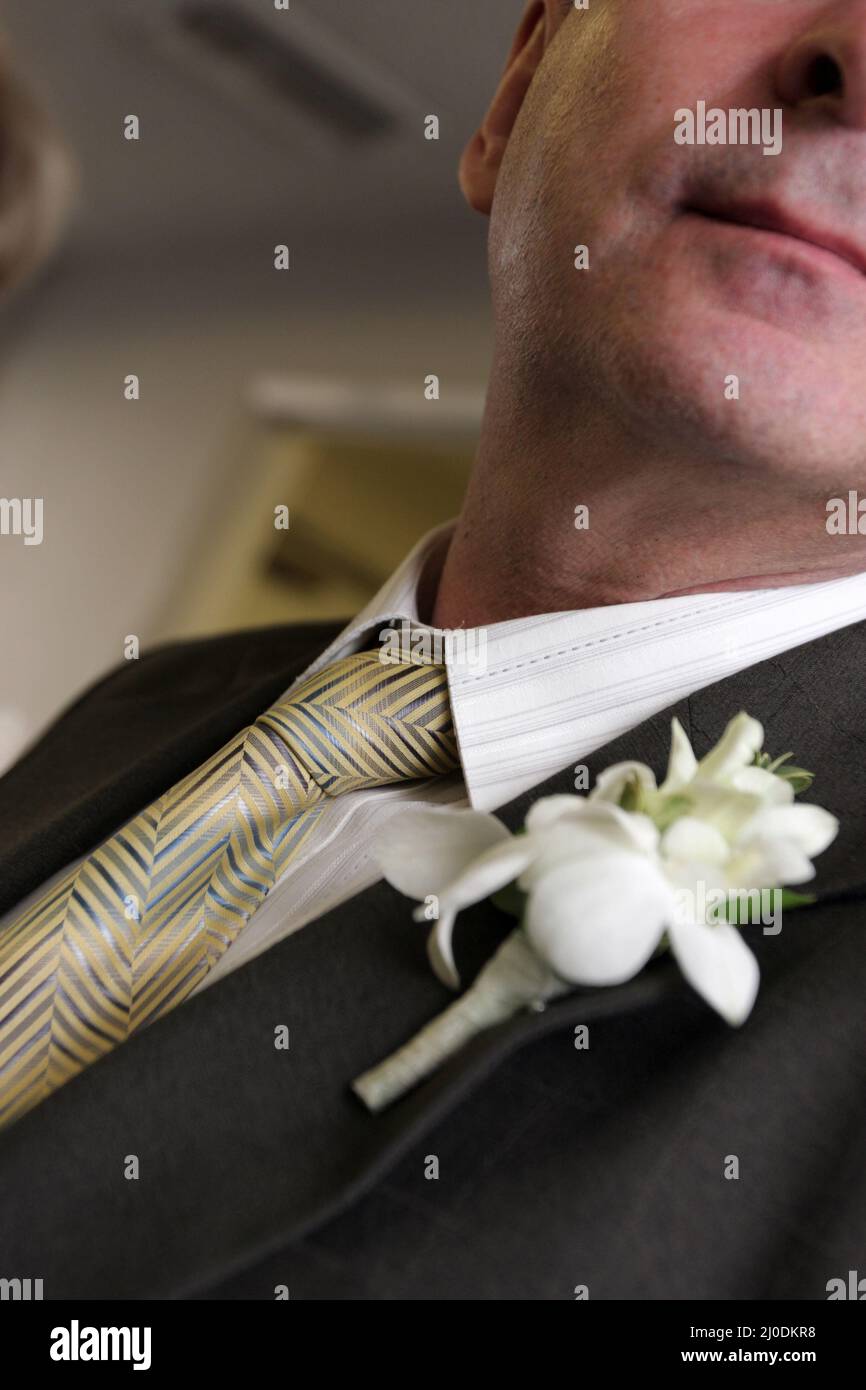 The father of bride waits wedding ceremony Stock Photo - Alamy