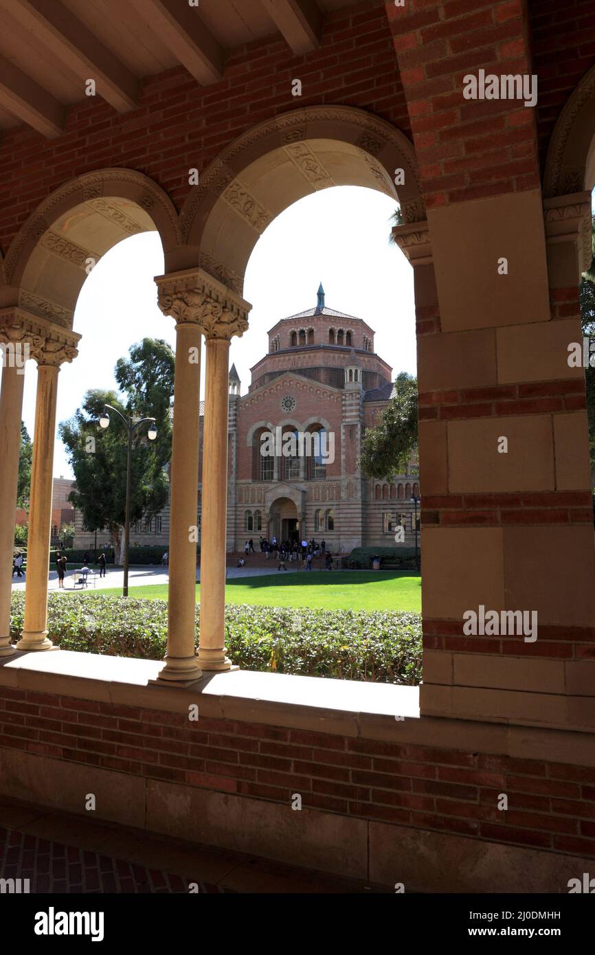 Greek university campus hi-res stock photography and images - Alamy